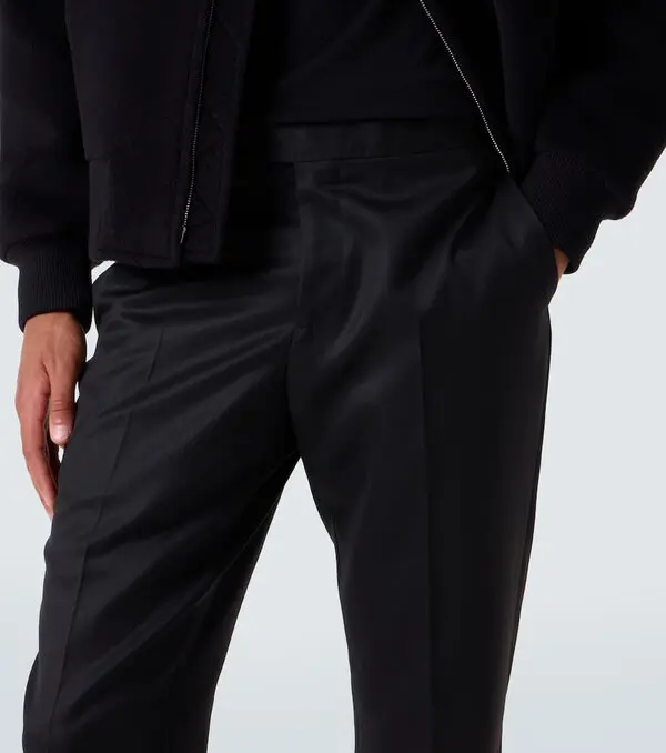 LARDINI Single-pleated Wool Trousers
