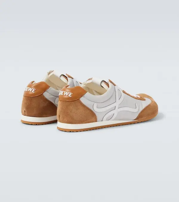Loewe Ballet Runner 2.0 Sneakers - Brown