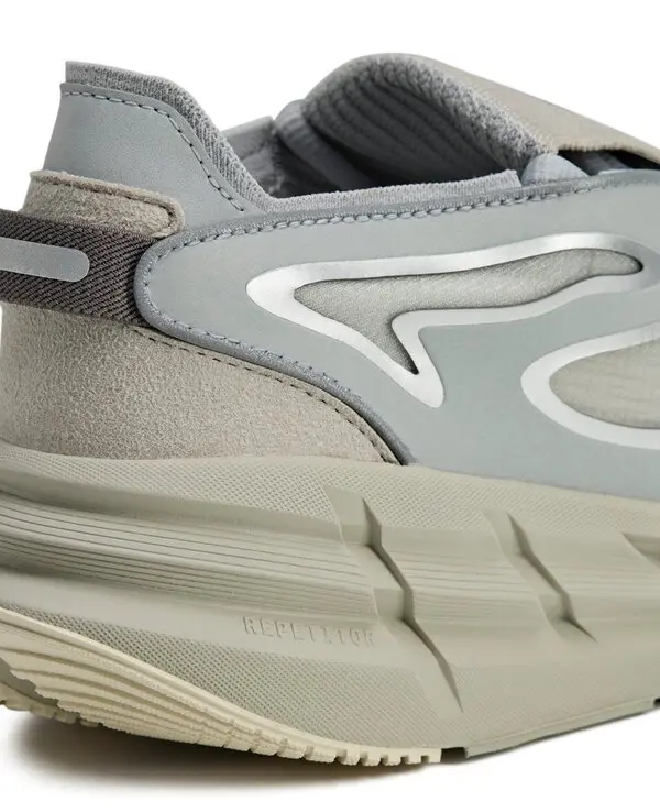 Stella McCartney Adistar Distance Running Trainers - Gray