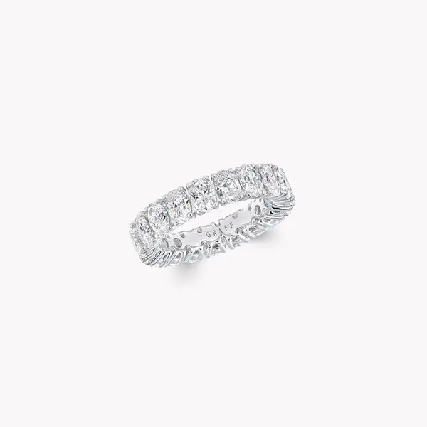 Graff Shared Claw Oval Diamond Wedding Band - Platinum
