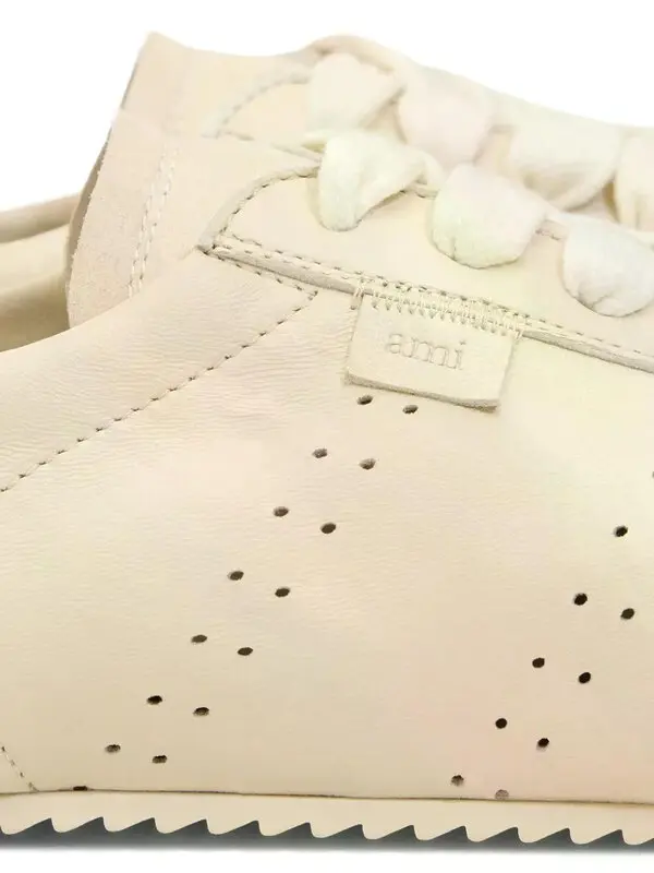 AMI Paris Cow Leather Soft Sneakers
