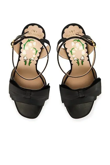 Valentino Garavani Bow Accent Stiletto Sandals - Nero