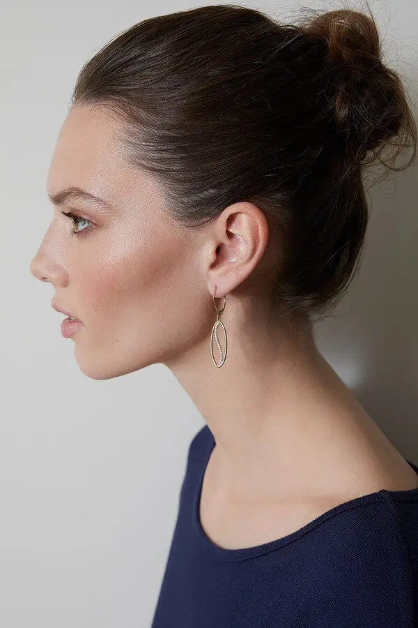 Natori Shangri-la Elliptical Yin-yang Diamond Earrings - Gold