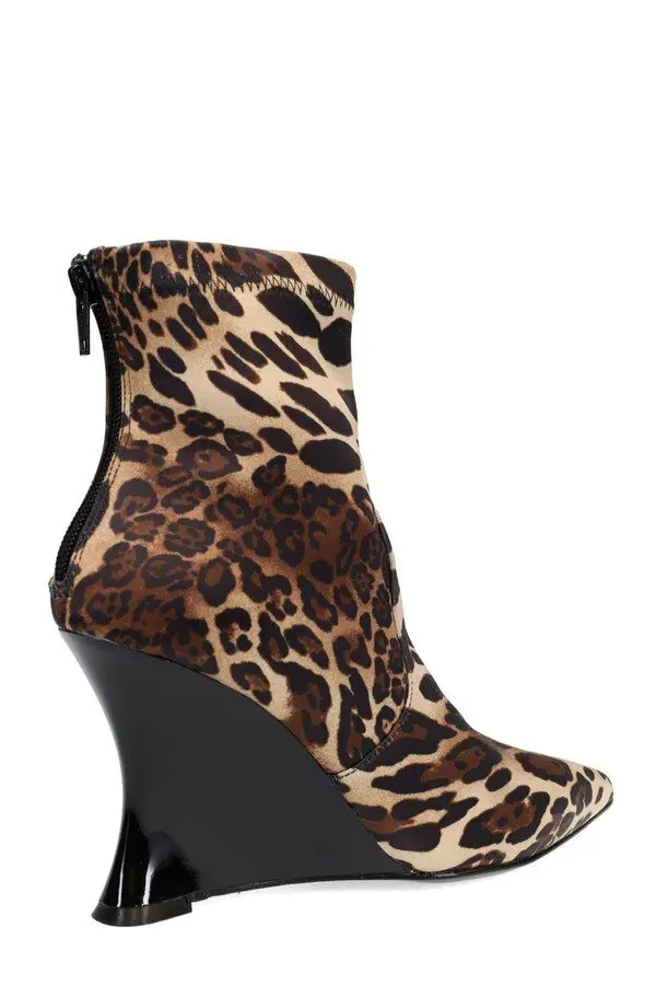 Natori Neko Luxe Leopard Print Satin Wedge Ankle Boots