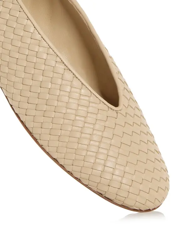 Bottega Veneta Intrecciato Ballet Flats - Beige