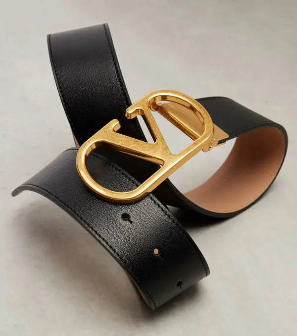 Valentino Garavani Vlogo Reversible Leather Belt