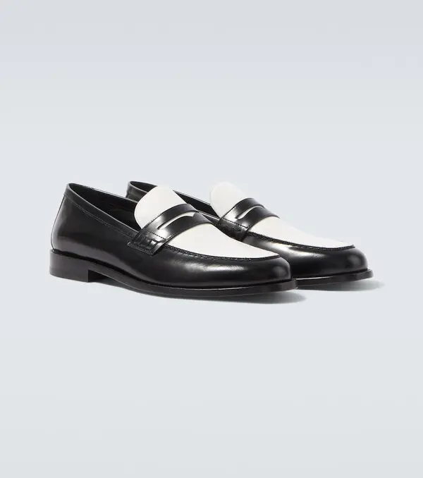 Manolo Blahnik Perry Leather Loafers - Black