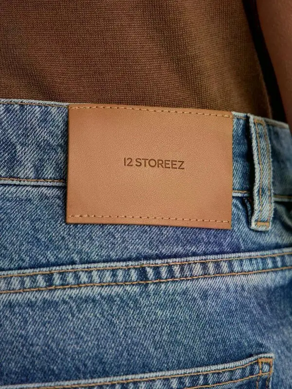 12 STOREEZ High-waist Cotton Jeans