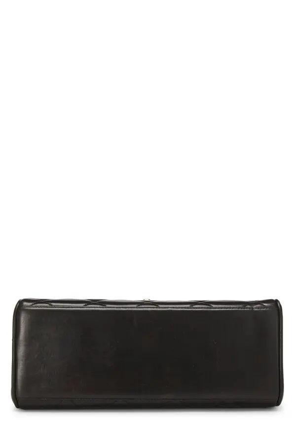 Chanel Quilted Lambskin Chain Handbag