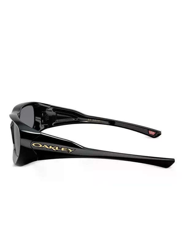 Oakley Rectangle-frame Sunglasses - Black