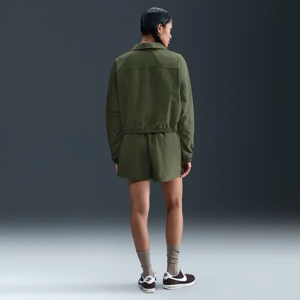 Nike Sportswear Essential Woven Skort - Green