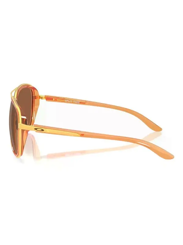 Oakley Pilot-frame Sunglasses