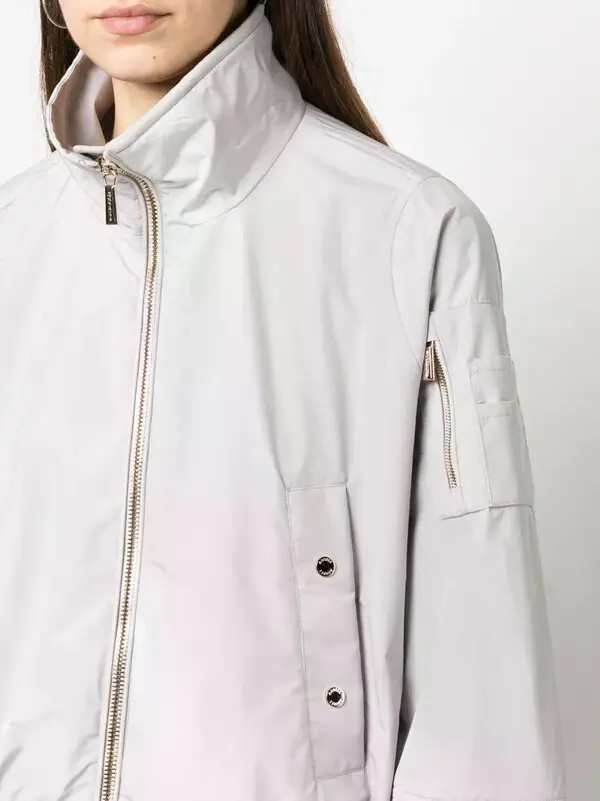 MOORER Olli-stp Cape