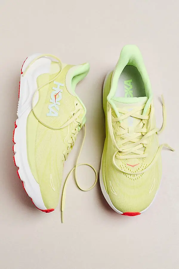 HOKA® Arahi Sneakers - Sunlight/neon Yuzu