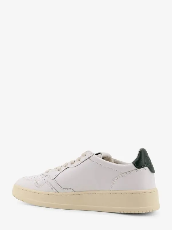 AUTRY Medalist Low Leather Sneakers