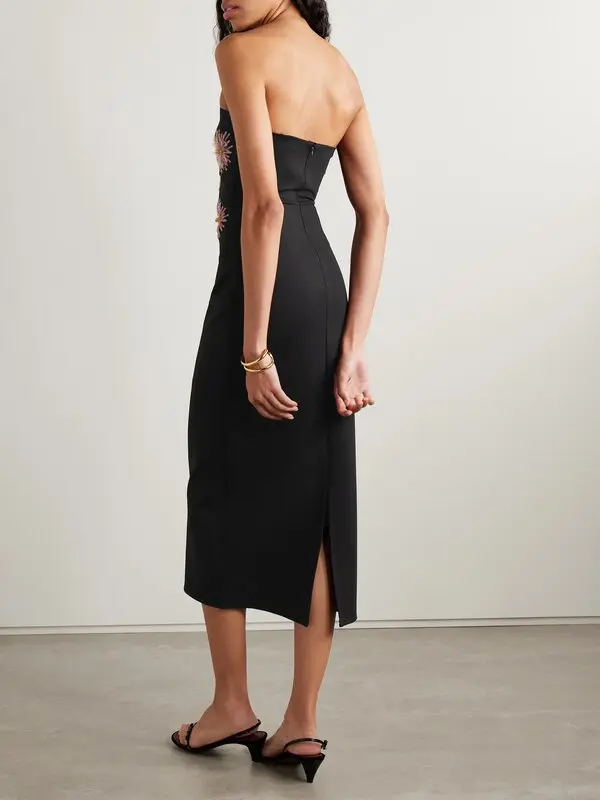 a line crochet dress pattern Drury Lane (Crochet) – Lion Brand Yarn Alicia Vikander taps the Copyright This pattern may closet Color:black/gold