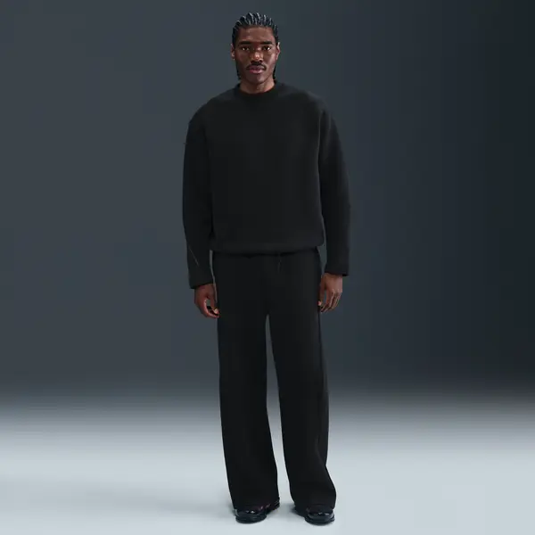 Nike Tech Fleece Loose Fit Crew