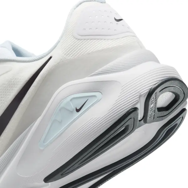 Nike Structure 26 Road Running Shoes - White