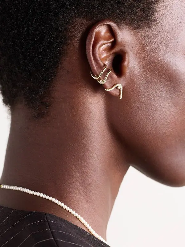Mizuki 14-karat Diamond Ear Cuff