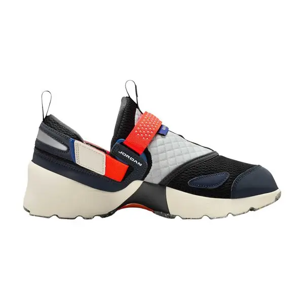 JORDAN Trunner Lx 'rare Air' Sneakers - Black