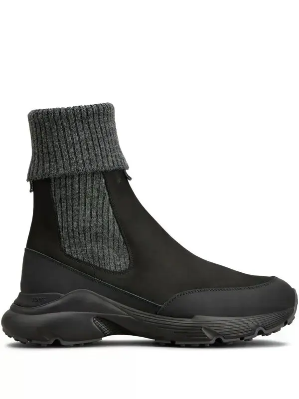 TOD'S Round Toe Chelsea Boots With Elasticated Panels - Black