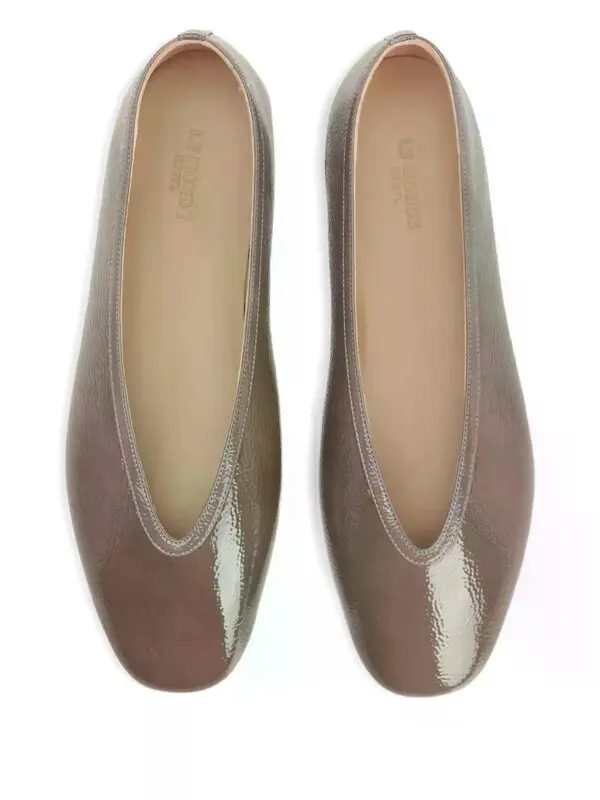 Le Monde Beryl Leather Ballet Flats - Neutrals