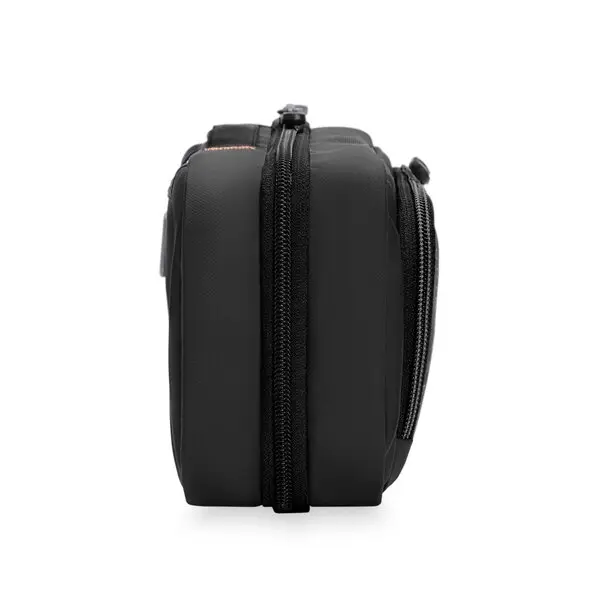 Briggs & Riley Hanging Toiletry Kit - Black