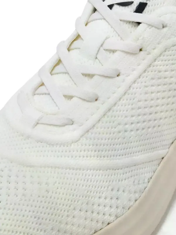 Apl Techloom Dream Knitted Performance Sneakers - White