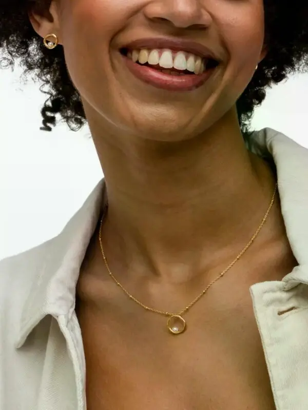 DOWER & HALL Waterfall Pendant Necklace - Gold