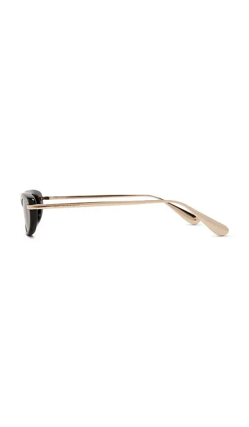 PAST MIDNIGHT The Muse Sunglasses