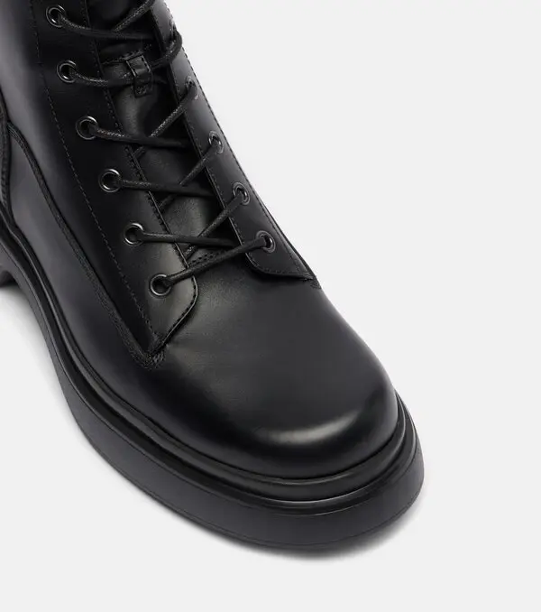 TOD'S Leather Combat Boots
