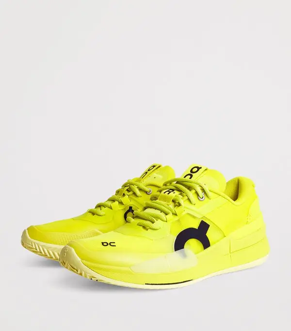 On The Roger Pro 2 Clay Trainers - Yellow