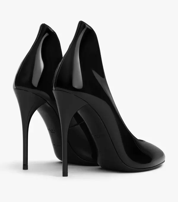 Alaïa Patent Leather Decollete 110 Pumps