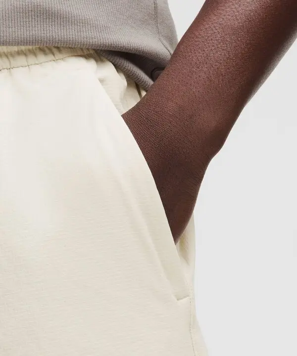 Lululemon Stretch Ripstop 5" Shorts - Light Ivory