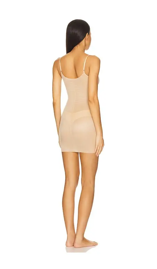 Commando Featherlight Control Full Strapless Slip - Beige