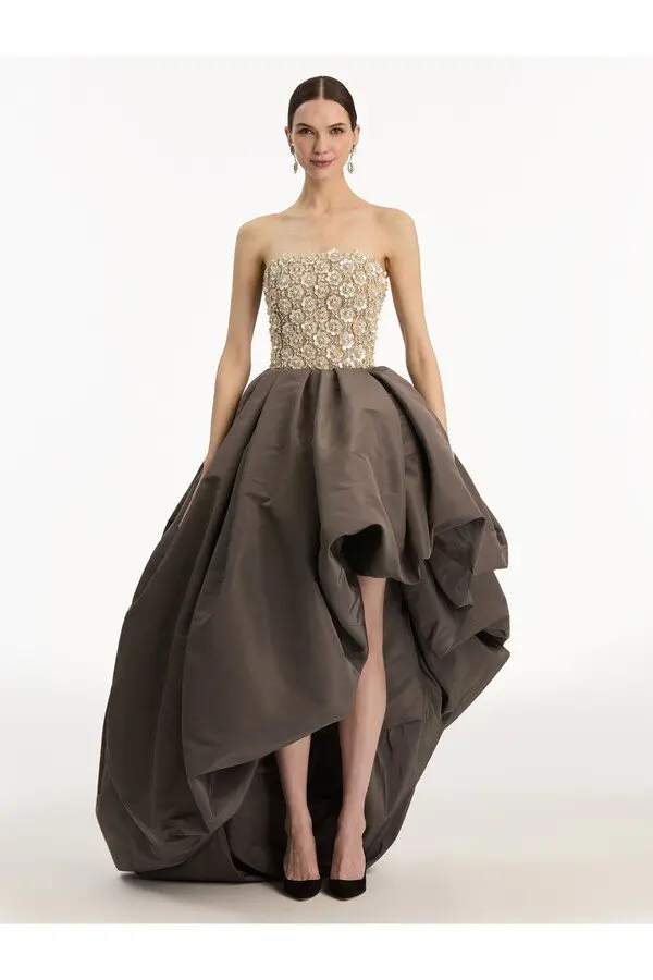 Oscar de La Renta | Mother of Pearl Embroidered High-Low Gown
