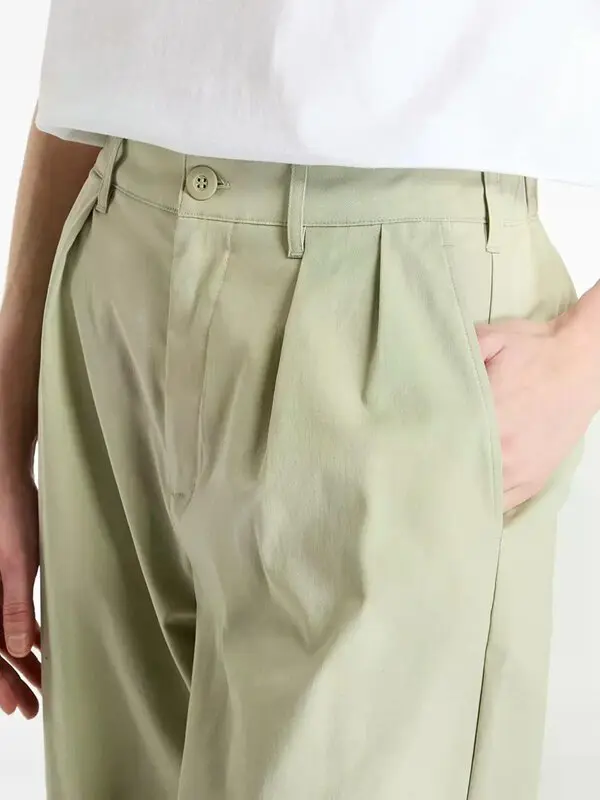 NEW BALANCE Pleated Straight Trousers