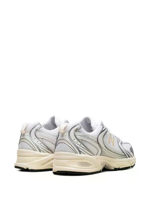 NEW BALANCE 530 Metallic Trainers - White