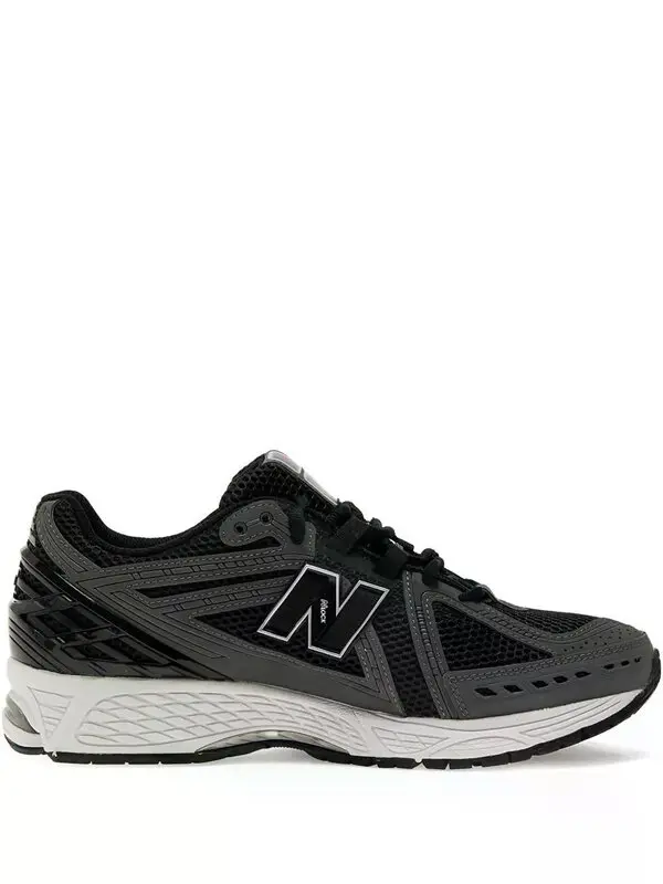 NEW BALANCE 1906r Low-top Sneakers - Black