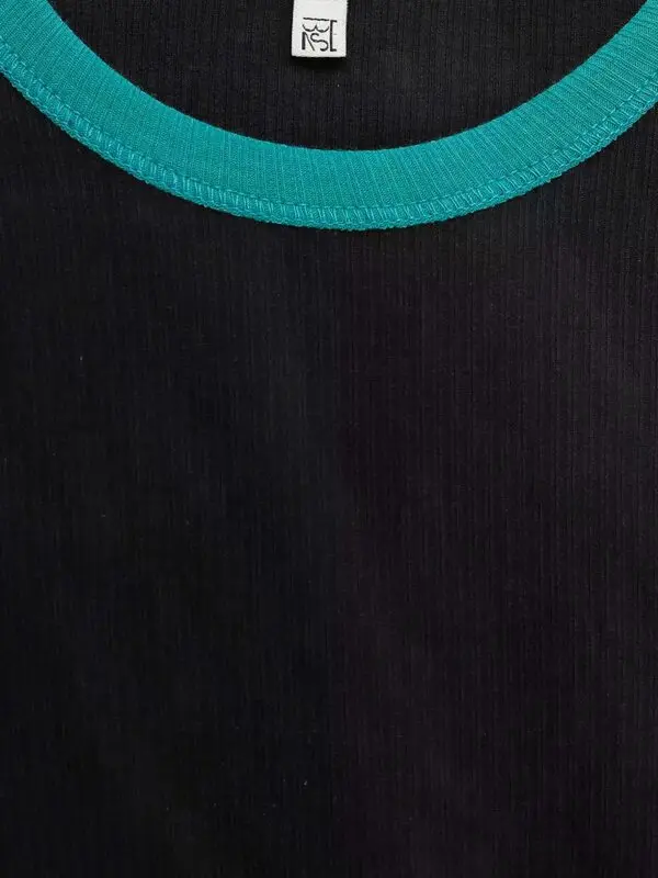 BASERANGE Short Sleeve Top