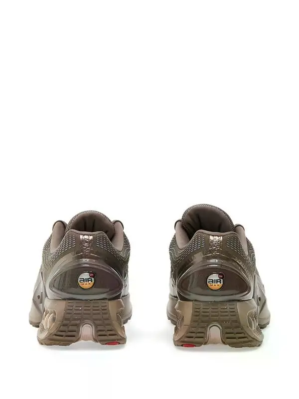 Nike Air Max Dn Bubble Sole Low-top Sneakers - Brown