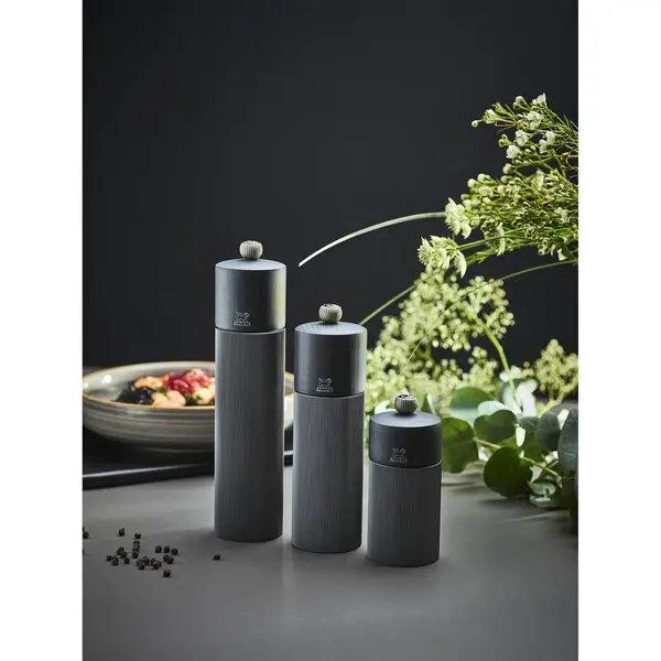 PEUGEOT Line Pepper Mill Aluminum And Beechwood, 9
