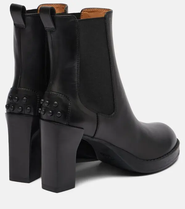 TOD'S Leather Chelsea Boots