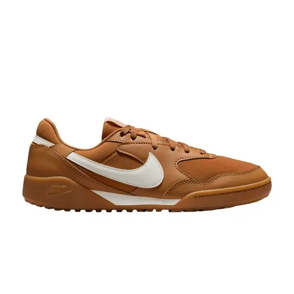 Nike Terra Manta Sneakers - Brown