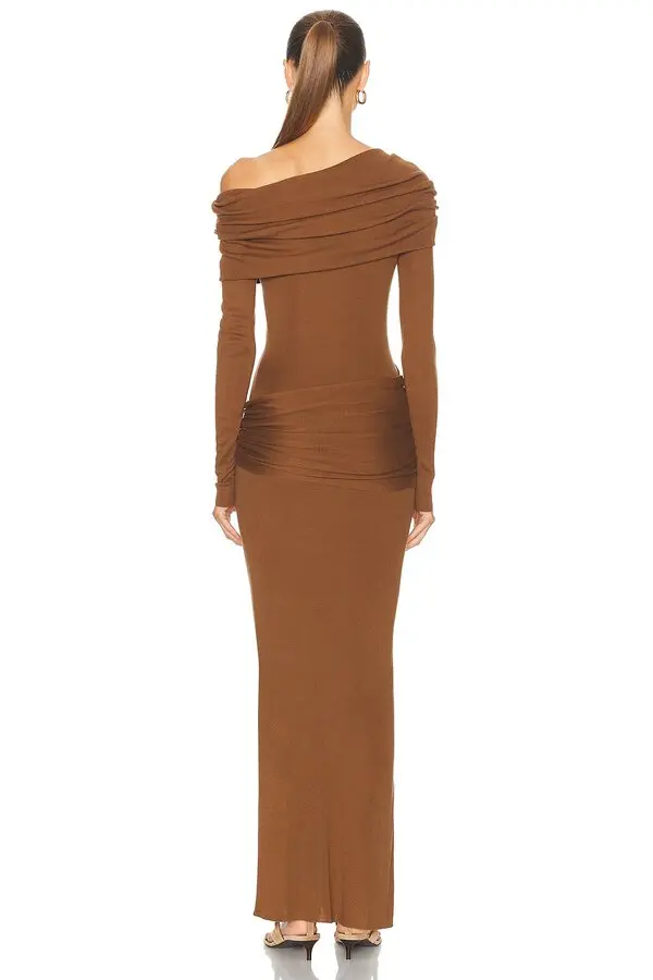 AYA MUSE Off-shoulder Maxi Dress