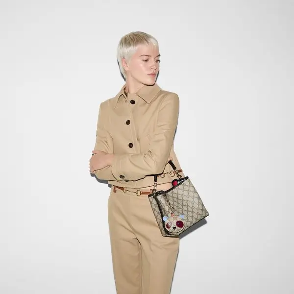 Gucci Gg Emblem Small Bucket Bag In Gg Canvas - Beige