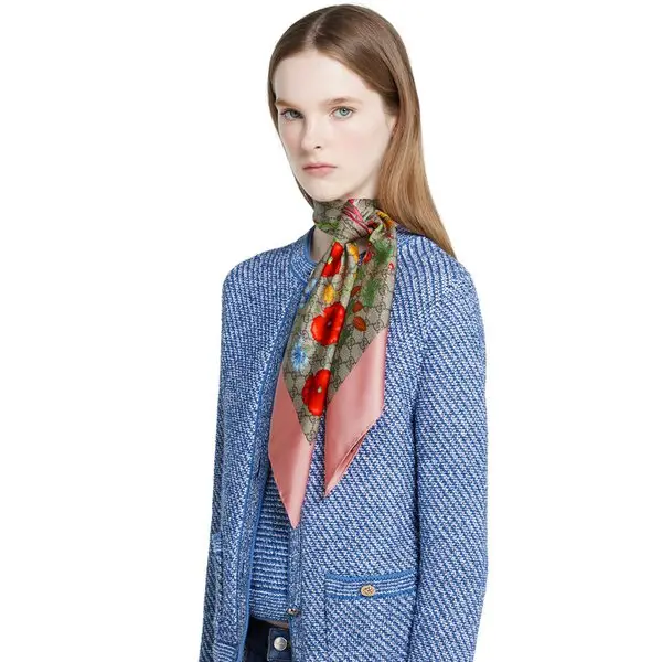 Gucci Printed Flora Silk Twill Carr - Beige