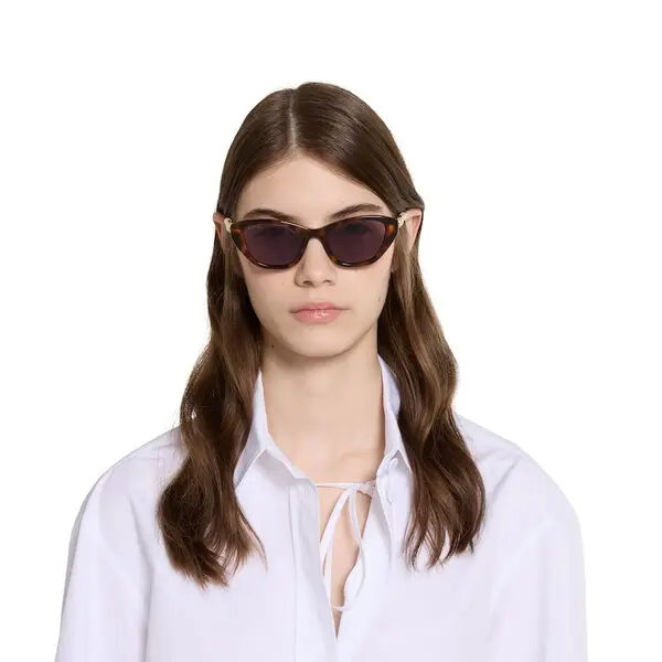 Gucci Cat Eye Frame Sunglasses - Brown