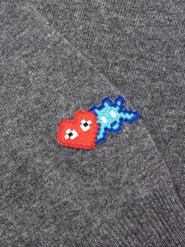 Play Comme Des Garcon X The Artist Invader Heart-patch Cardigan - Grey