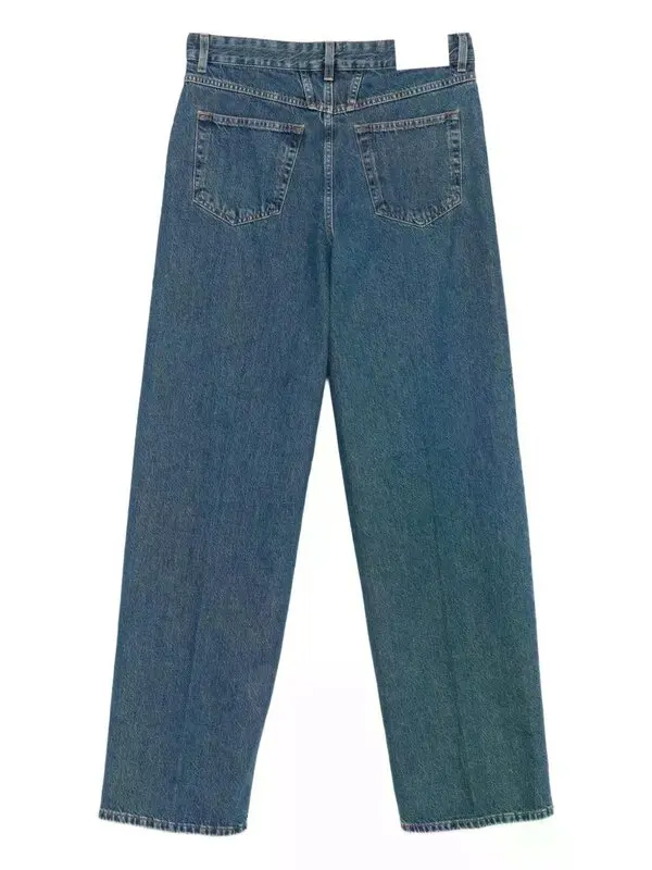Closed Straight Leg Jeans